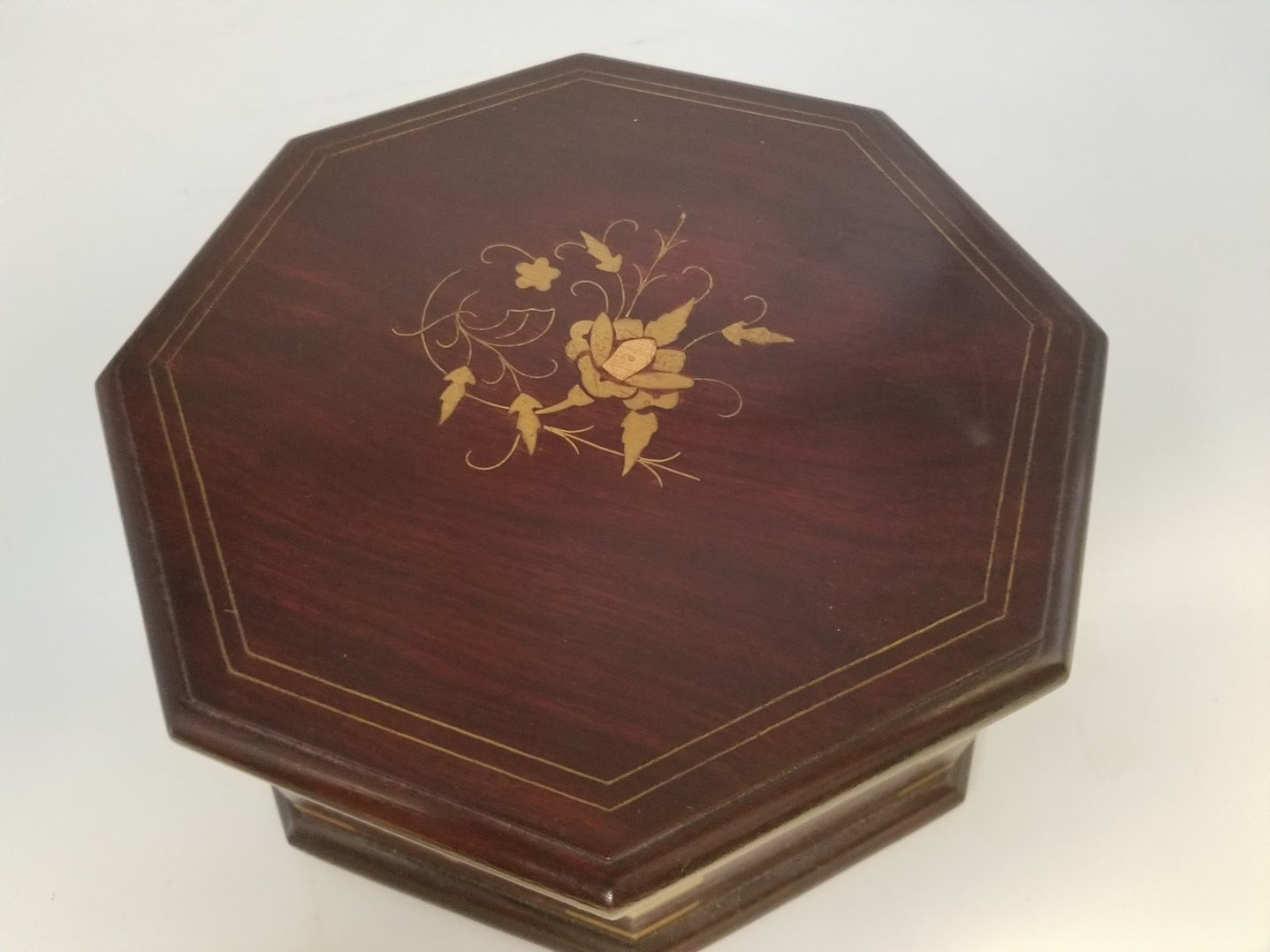 SET OF 3 FITTED OCTAGON SHAPED BOXES WITH HINGED LIDS — Lots of Furniture