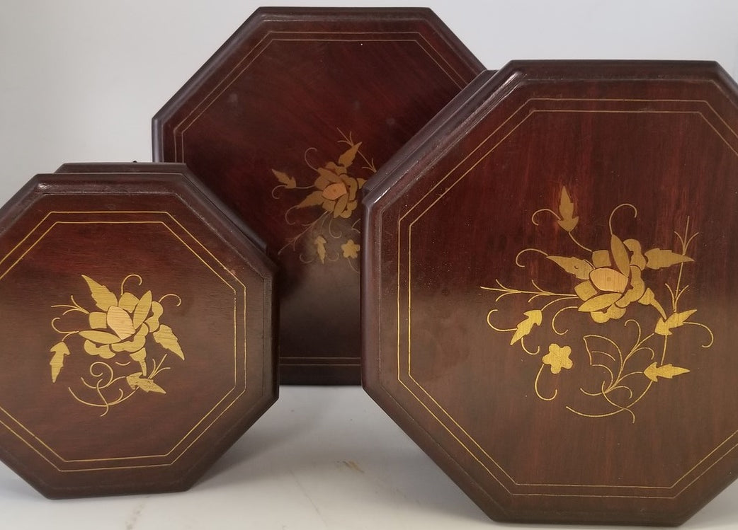 SET OF 3 FITTED OCTAGON SHAPED BOXES WITH HINGED LIDS — Lots of Furniture