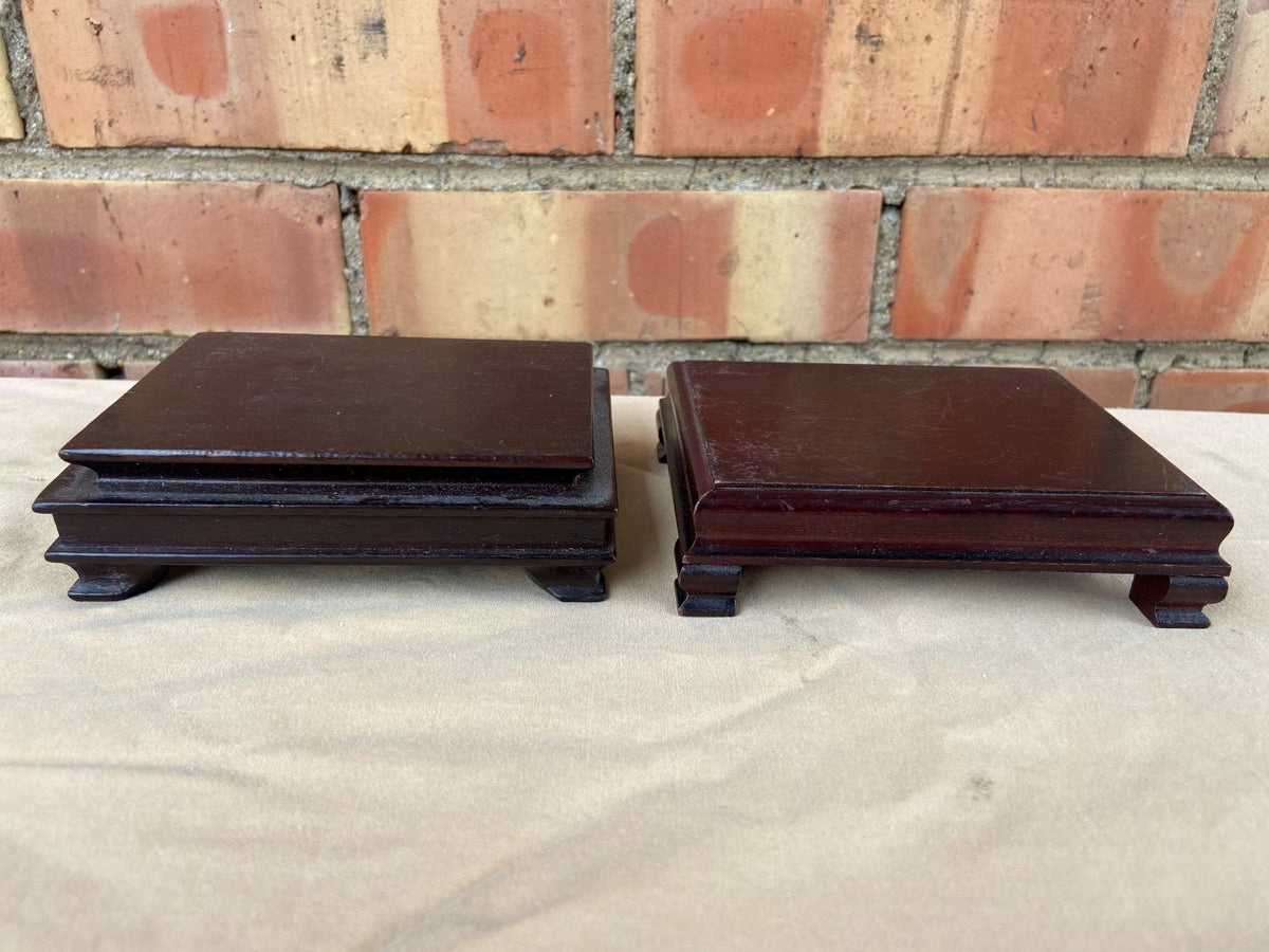 PAIR OF SMALL RECTANGULAR MAHOGANY STANDS — Lots of Furniture